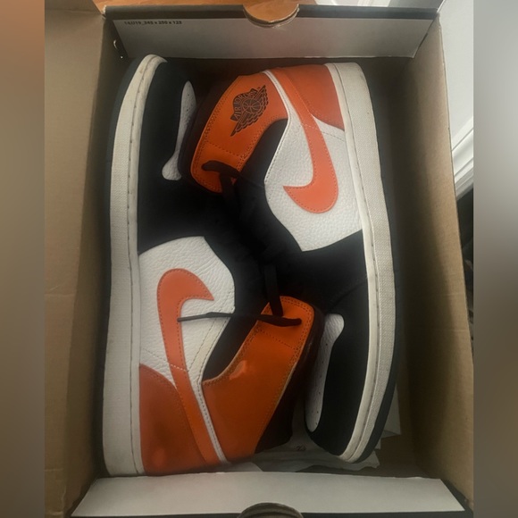 Shoes | Shattered Backboard Jordan 1 Mid | Poshmark